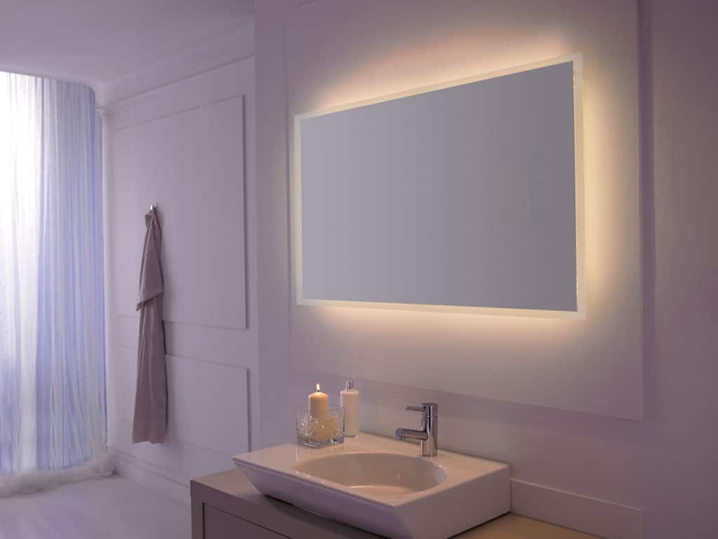 Hotel Mirror with light in frame Grayce - Ghibli Evo