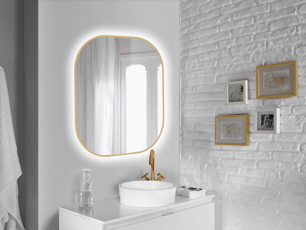 Customizable mirror for hotel - Ghibli Evo